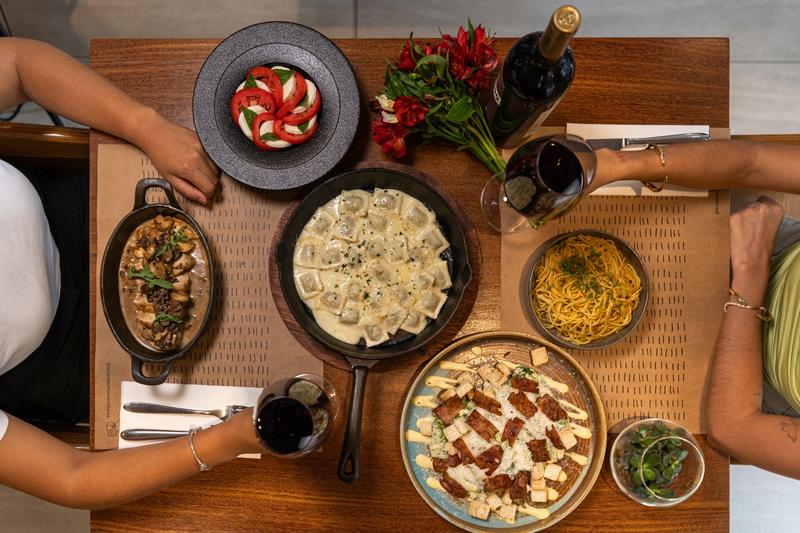 TUSAN DAYS: PLATO PRINCIPAL + BUFFET DE GUARNICIONES - Experiencia MESA ...