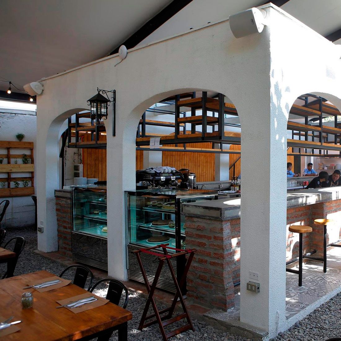 Tio Tomate - Vitacura (El Mañío) Restaurante - Reserva en restaurantes ...